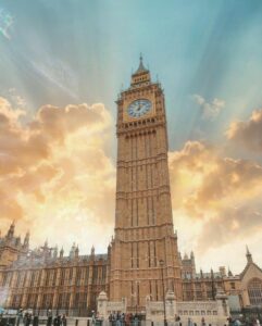 15 Most Expensive Areas In London (Richest Parts Of London) - Winterville