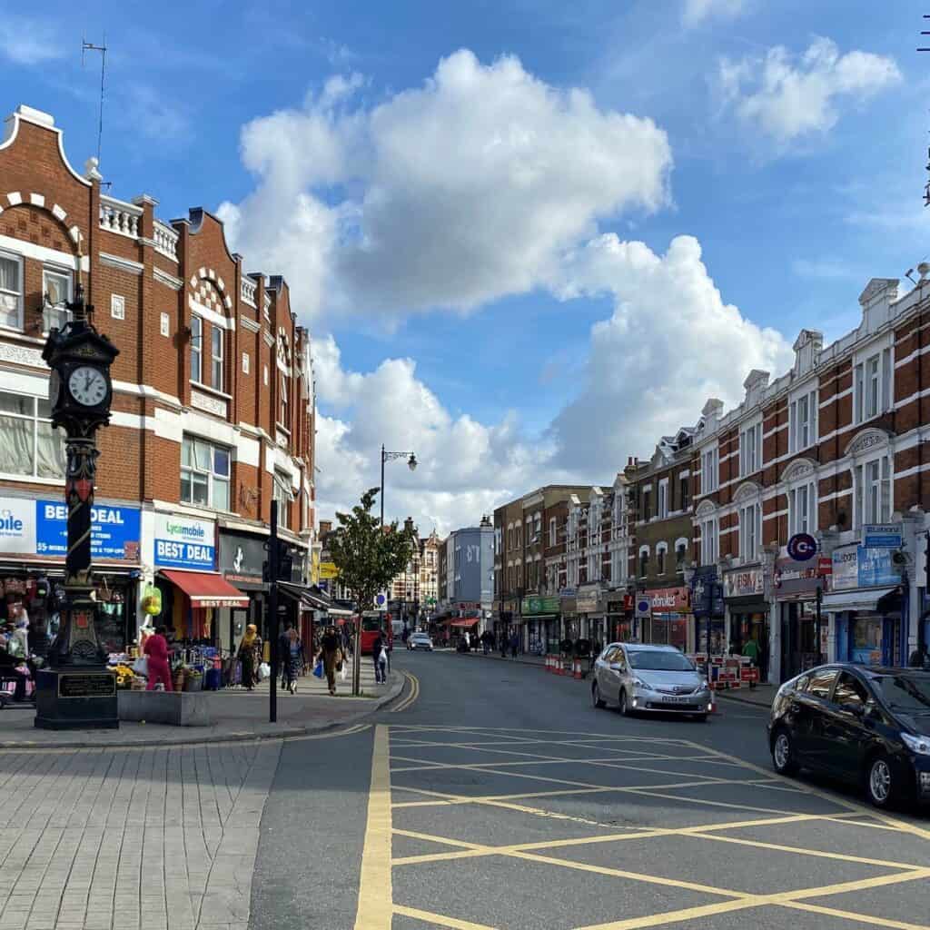 15 Most Expensive Areas In London (Richest Parts Of London) - Winterville